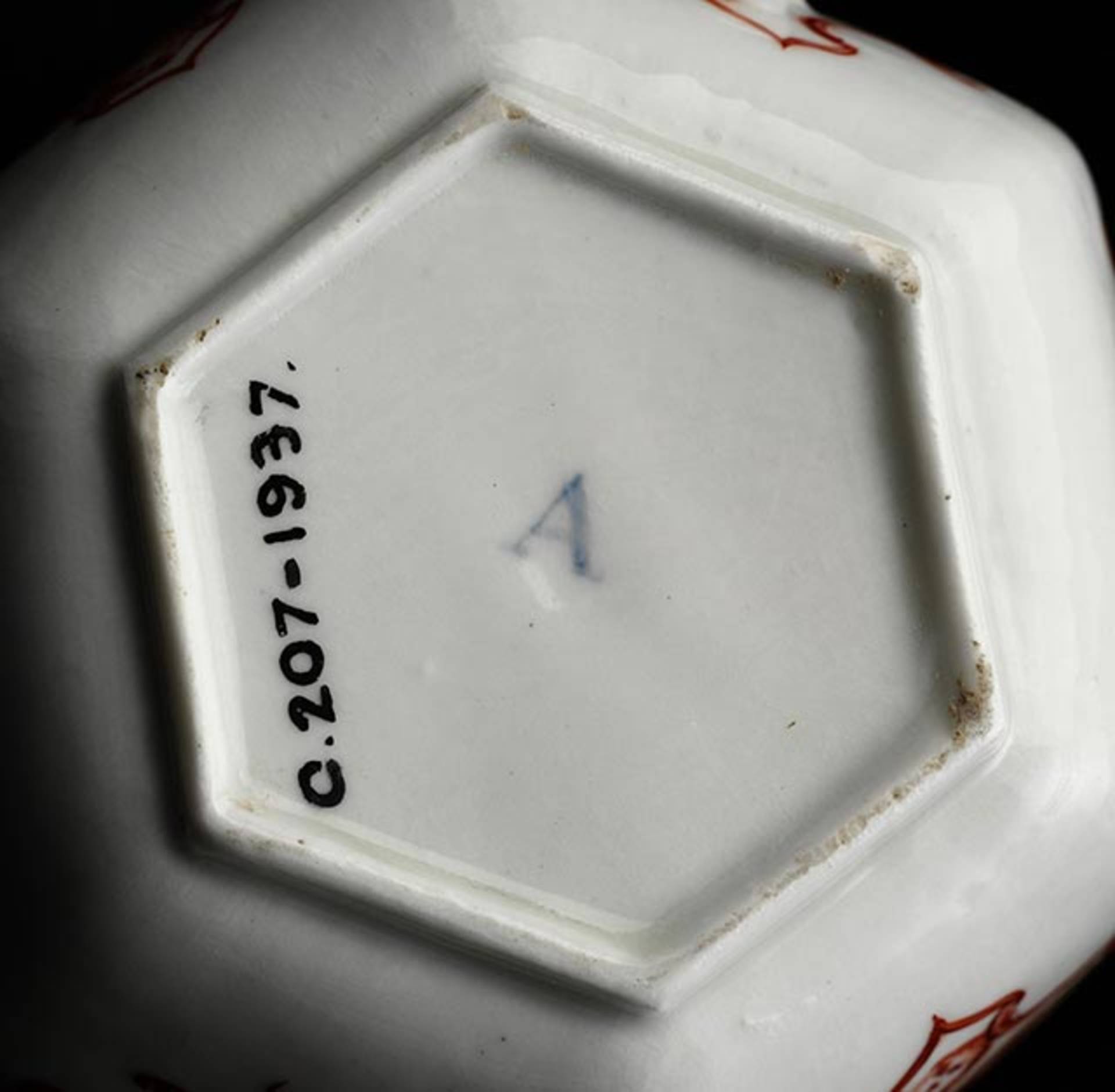 V&A · A Z Of Ceramics