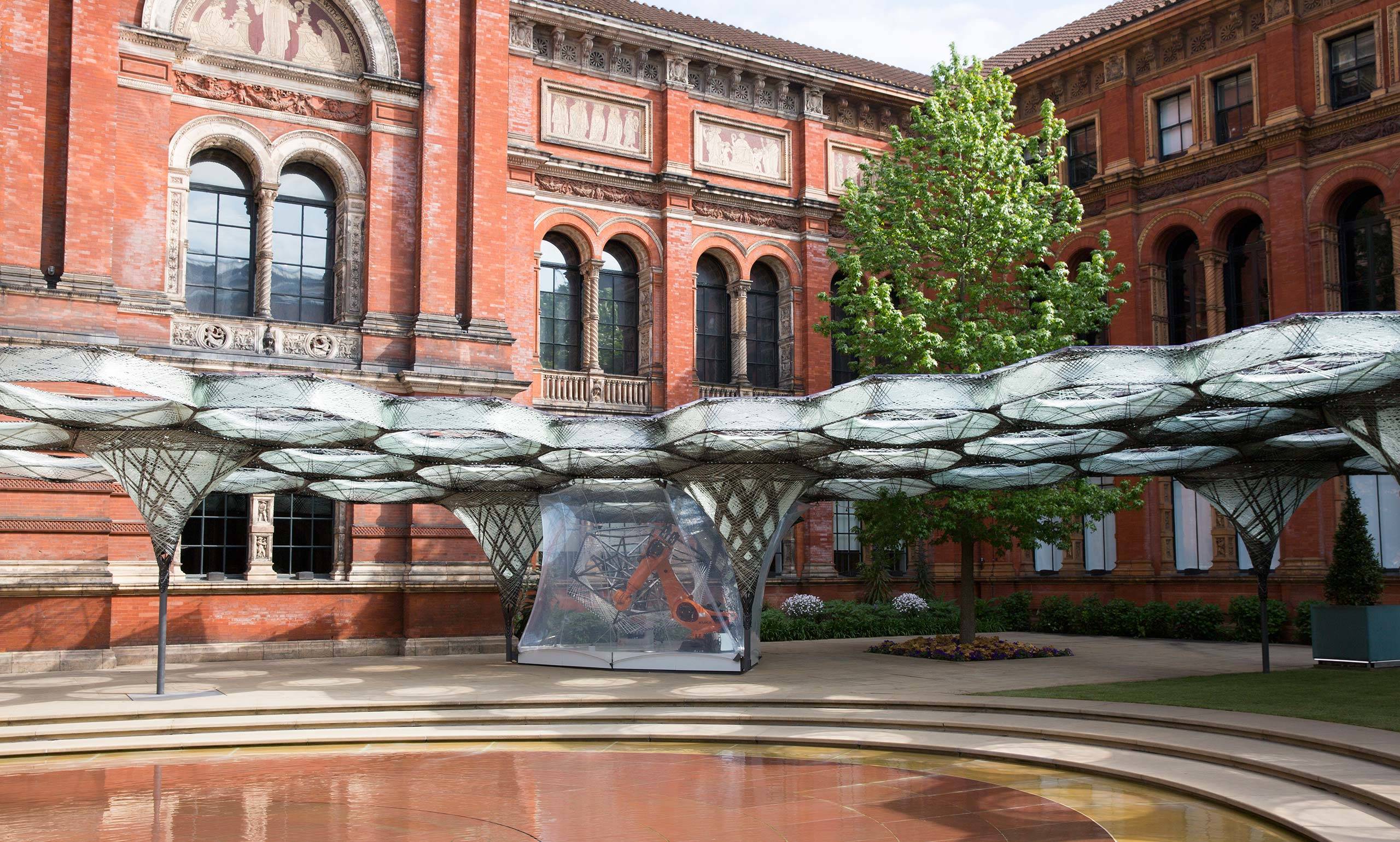 Elytra Filament Pavilion - Installation at South Kensington · V&A