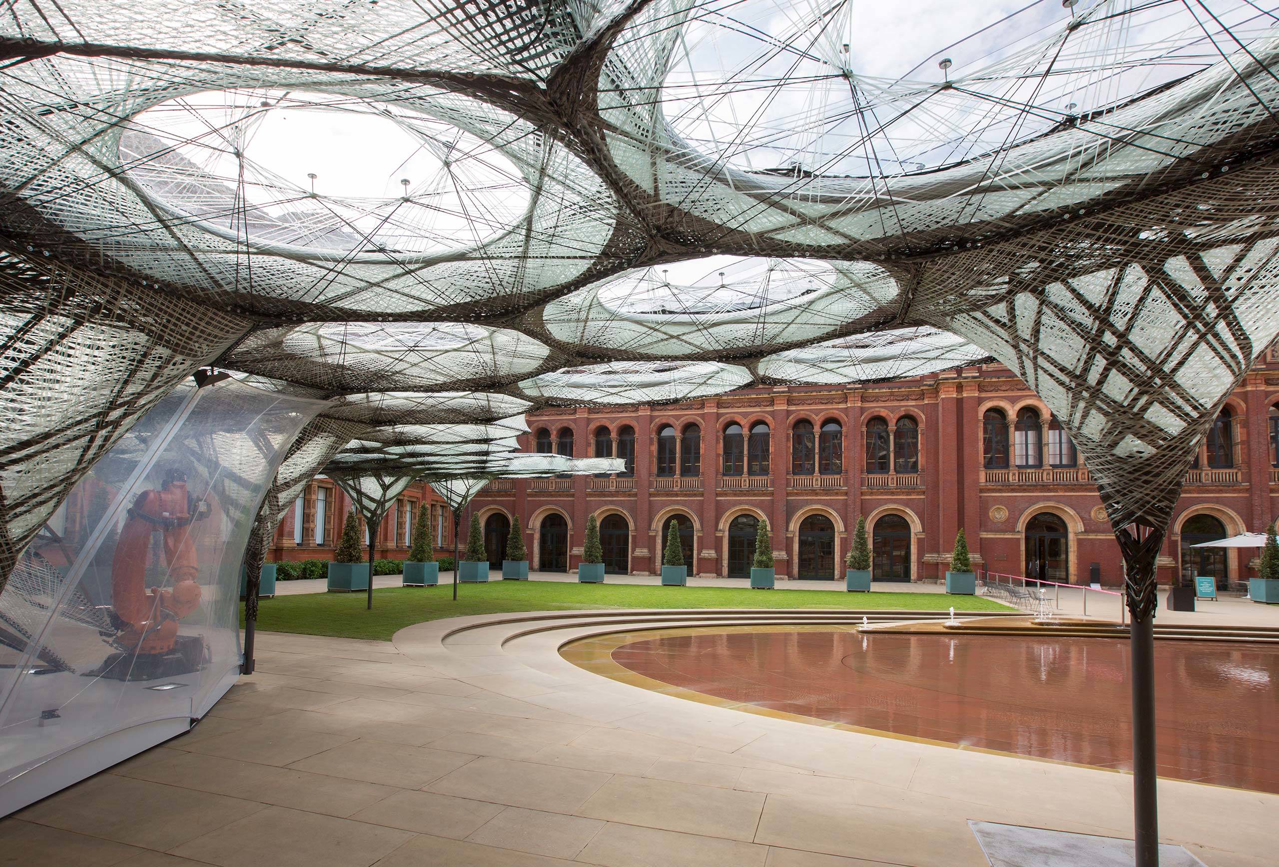 Elytra Filament Pavilion - Installation at South Kensington · V&A