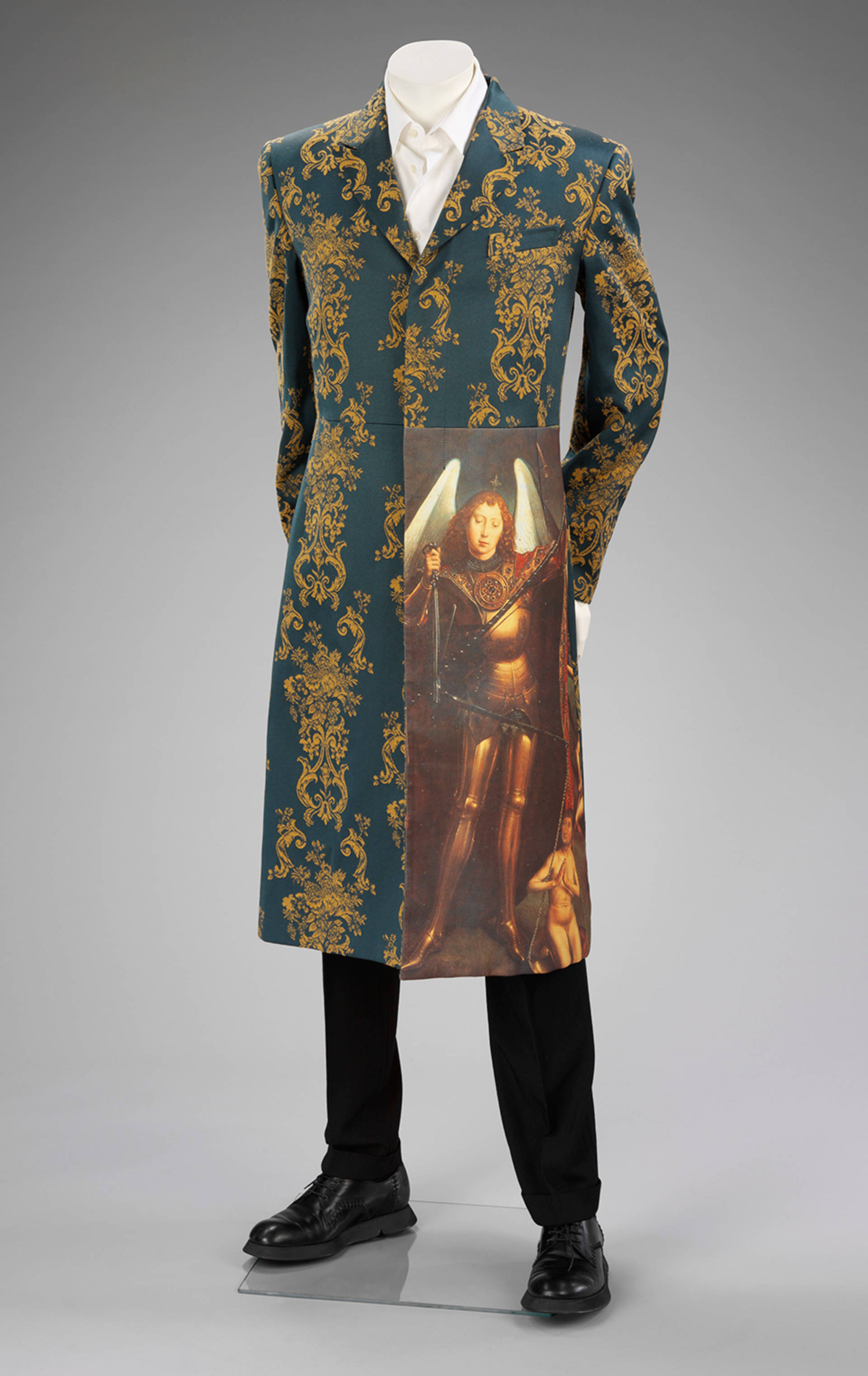 Alexander McQueen – an introduction · V&A