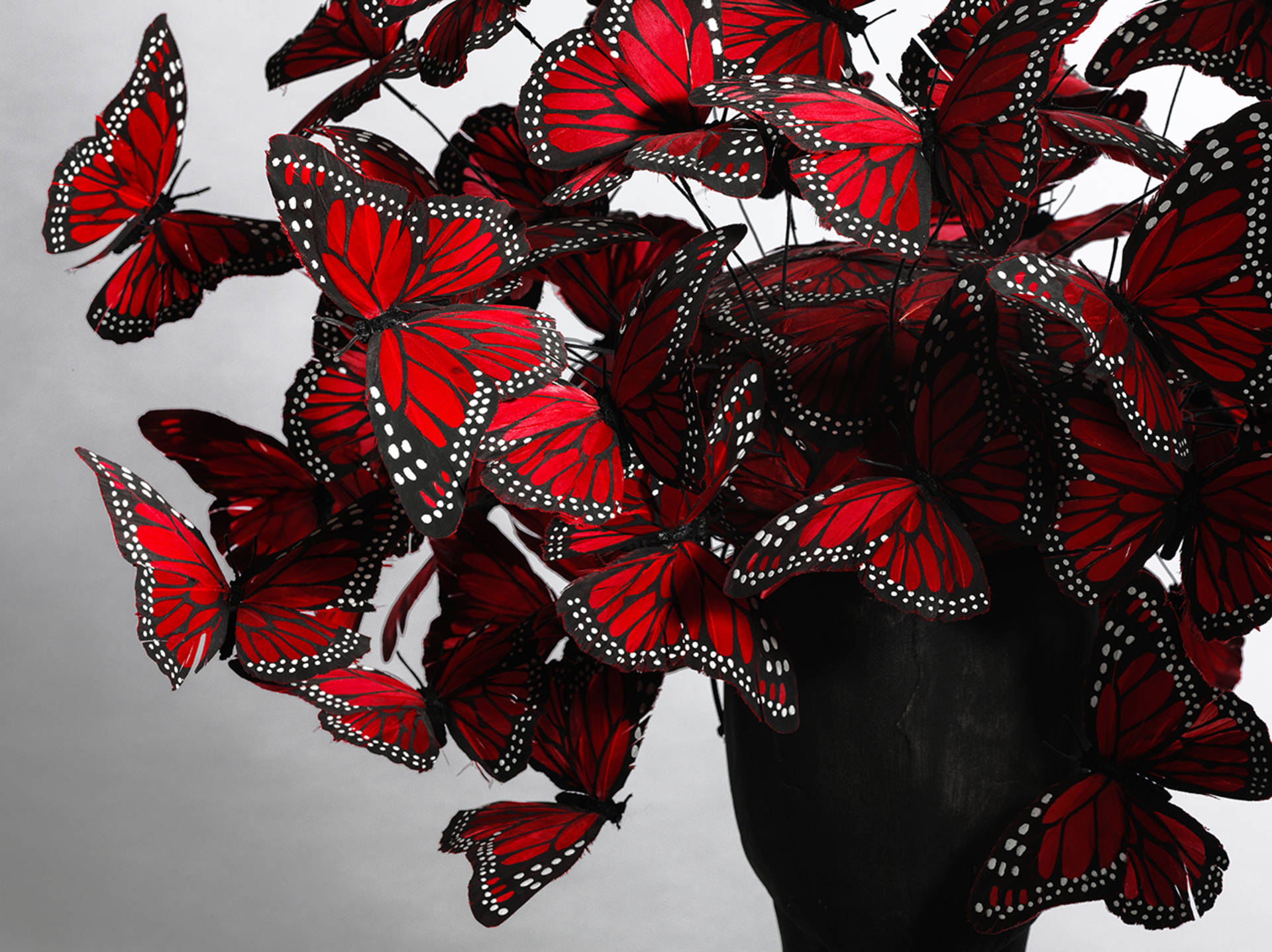 McQueen's collaborators: Philip Treacy · V&A