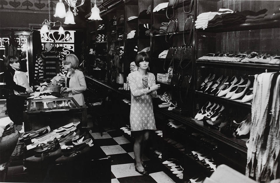 An introduction to 1960s fashion · V&A