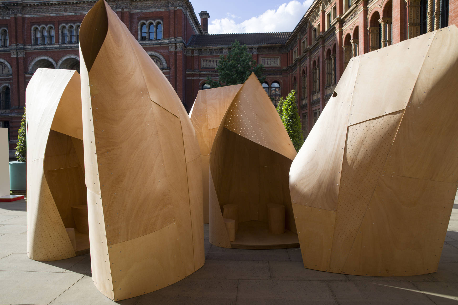 Garden installation: Plywood ice-skating shelters · V&A
