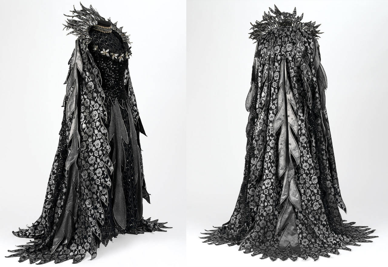 Opera costume · V&A