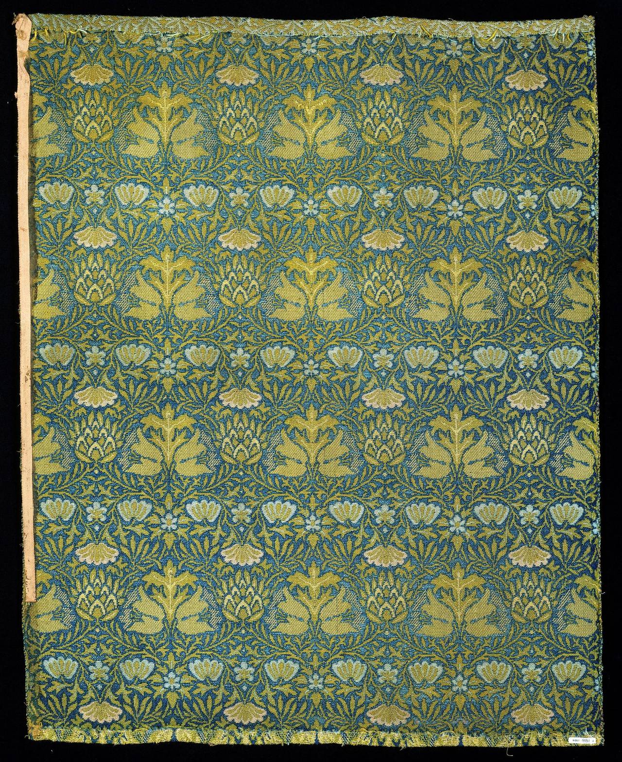 V&A · Willam Morris Textiles