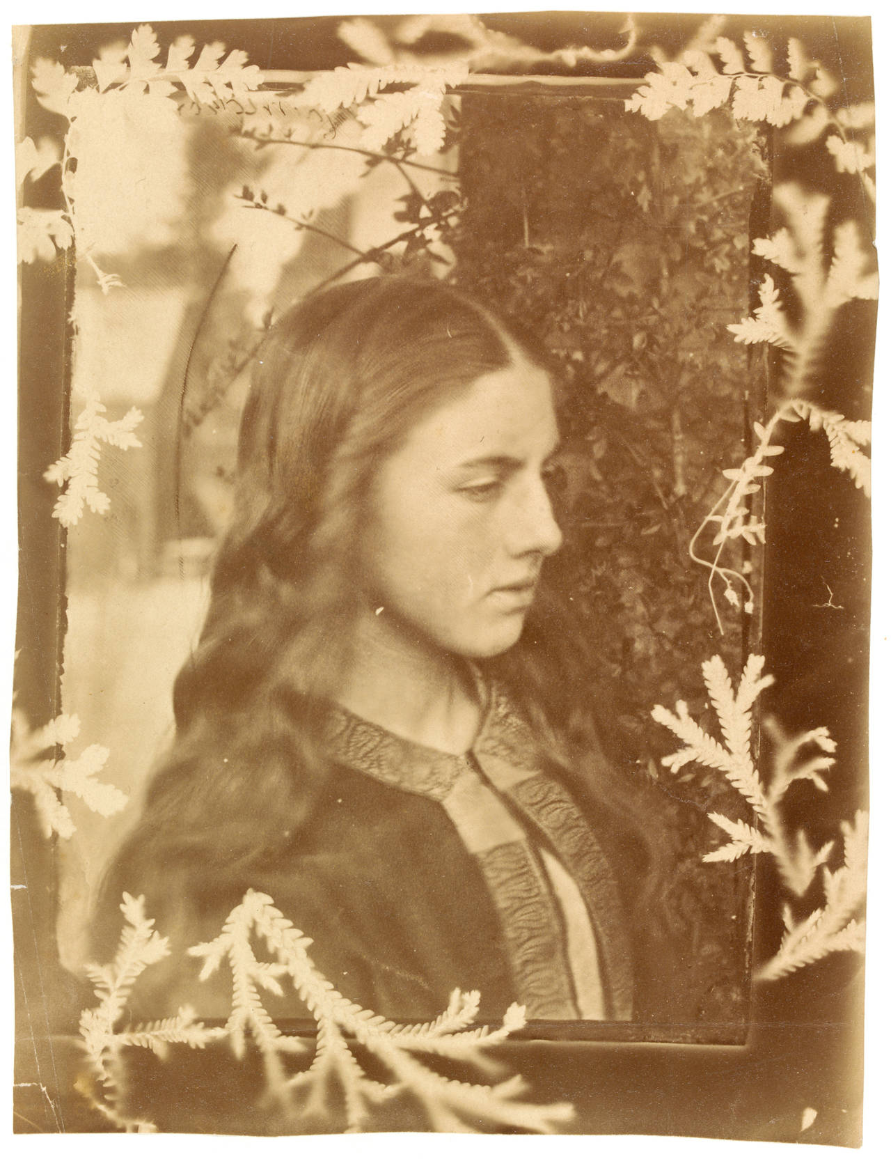 Julia Margaret Cameron's working methods · V&A