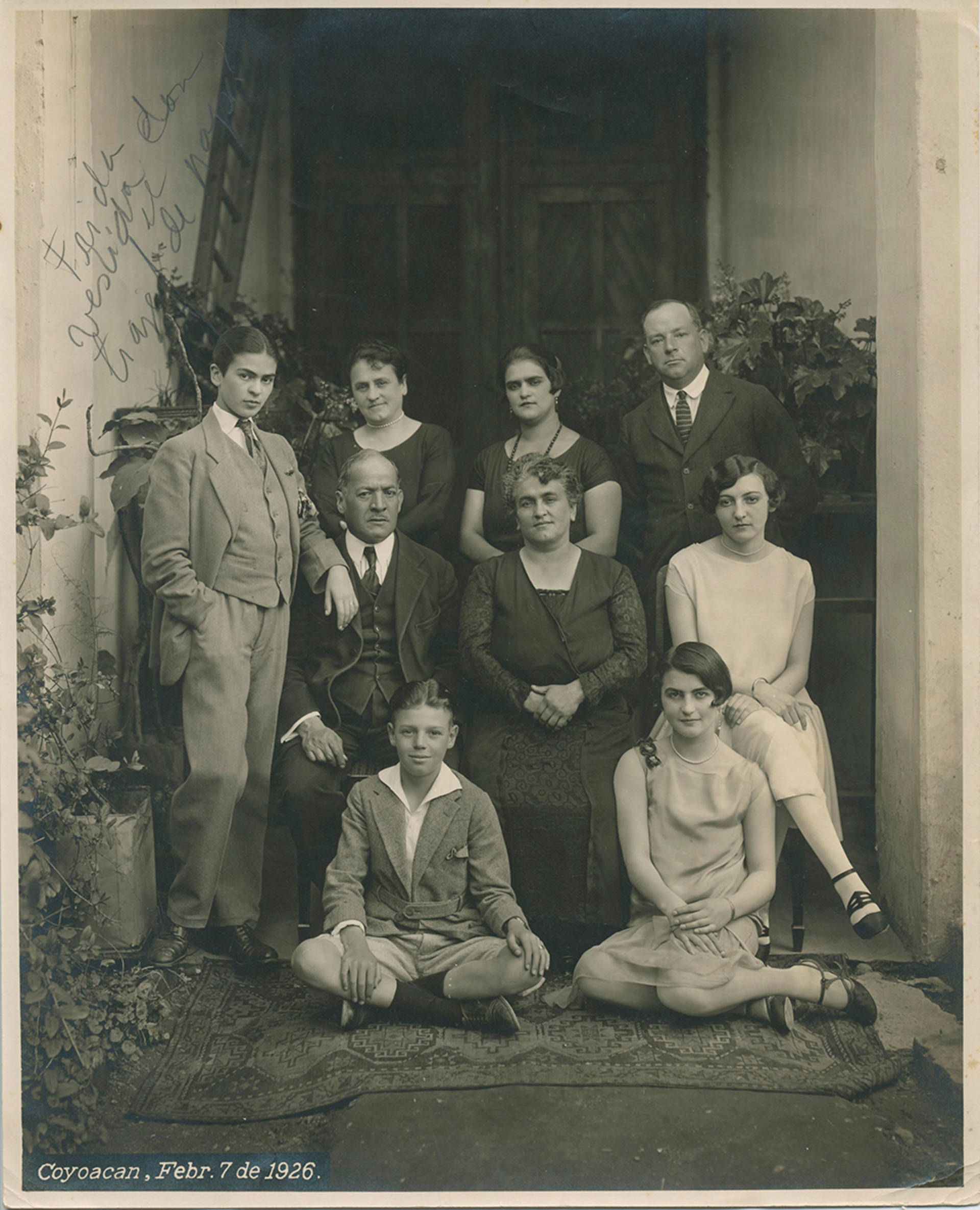 Photographing Frida Kahlo · V&A