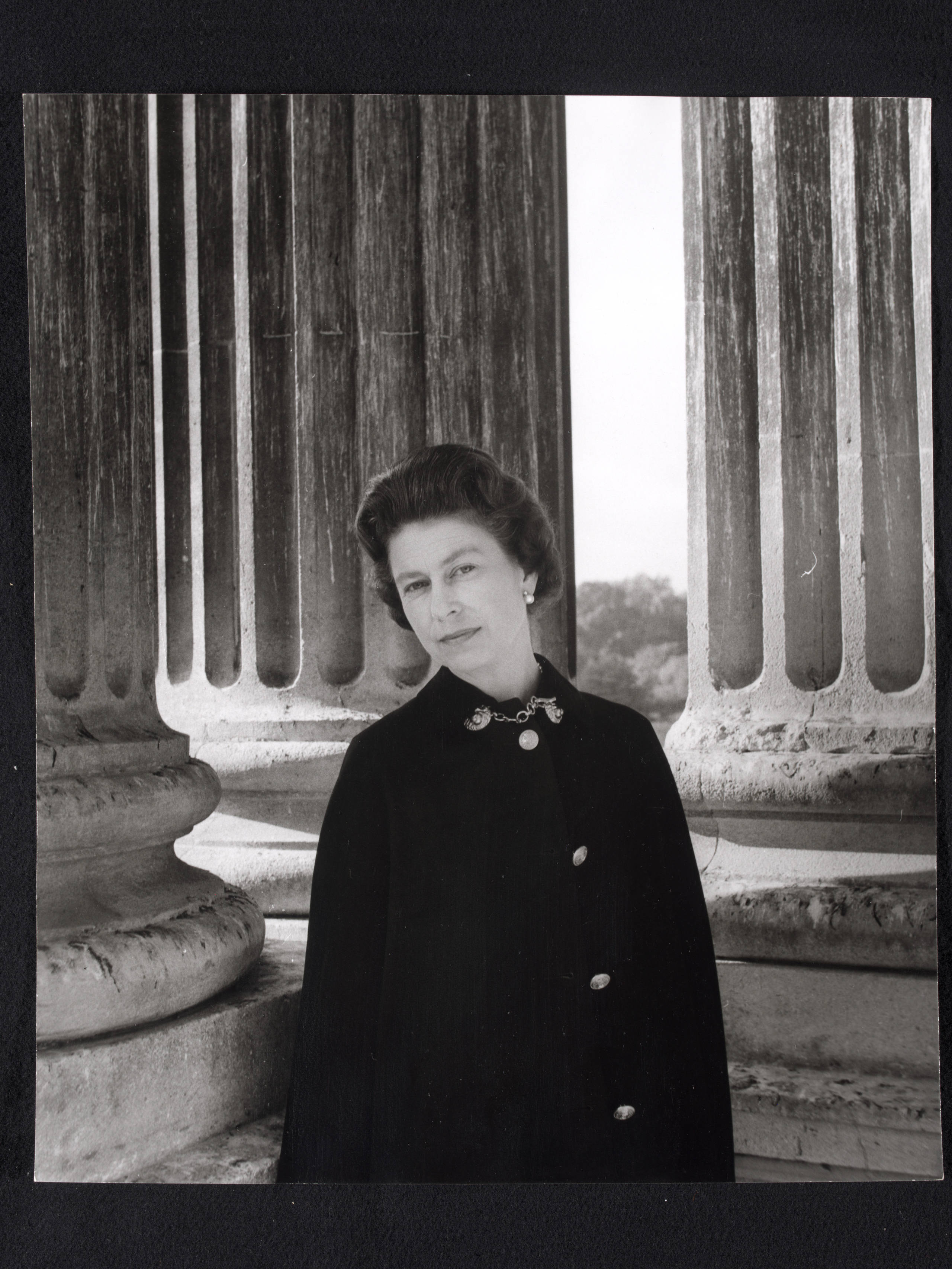 Cecil Beaton: royal photographer · V&A