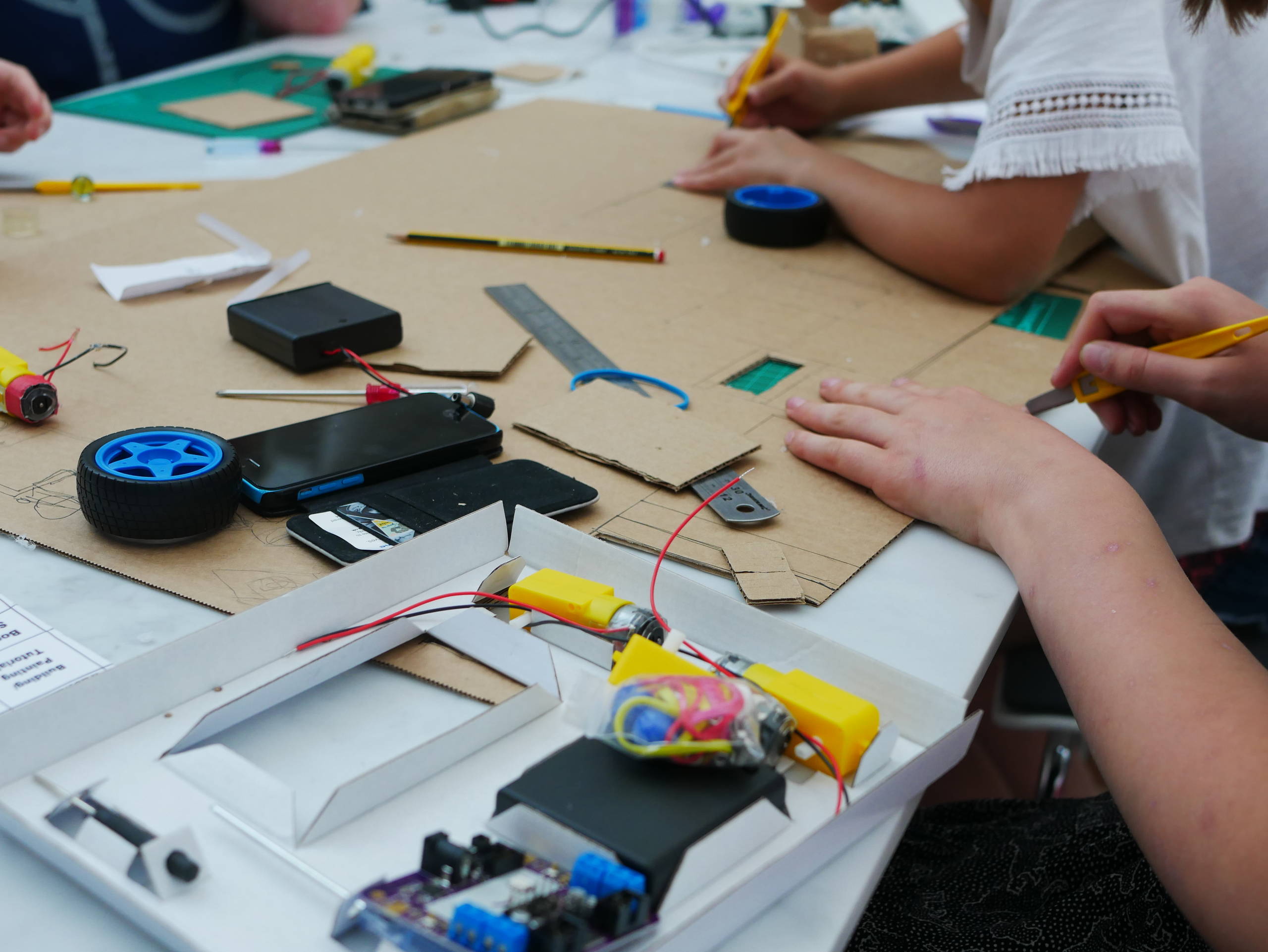 V&A · Create! Self Driving Car Design (13 15 Years)