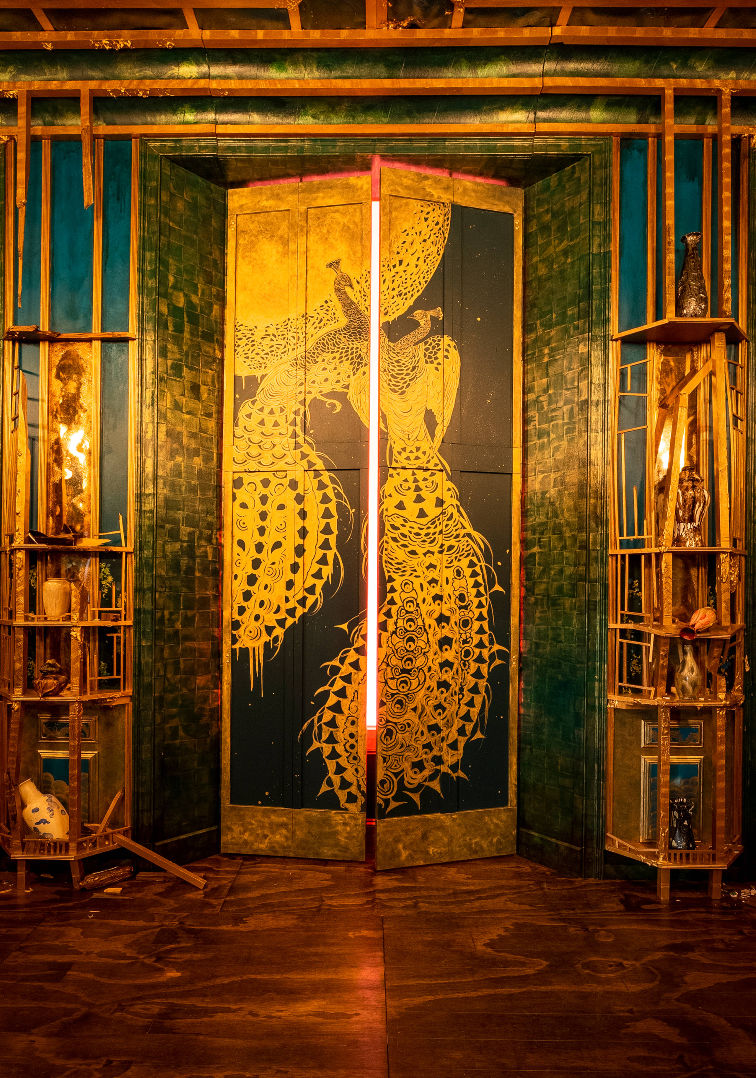Filthy Lucre: Whistler's Peacock Room Reimagined - Installation at ...