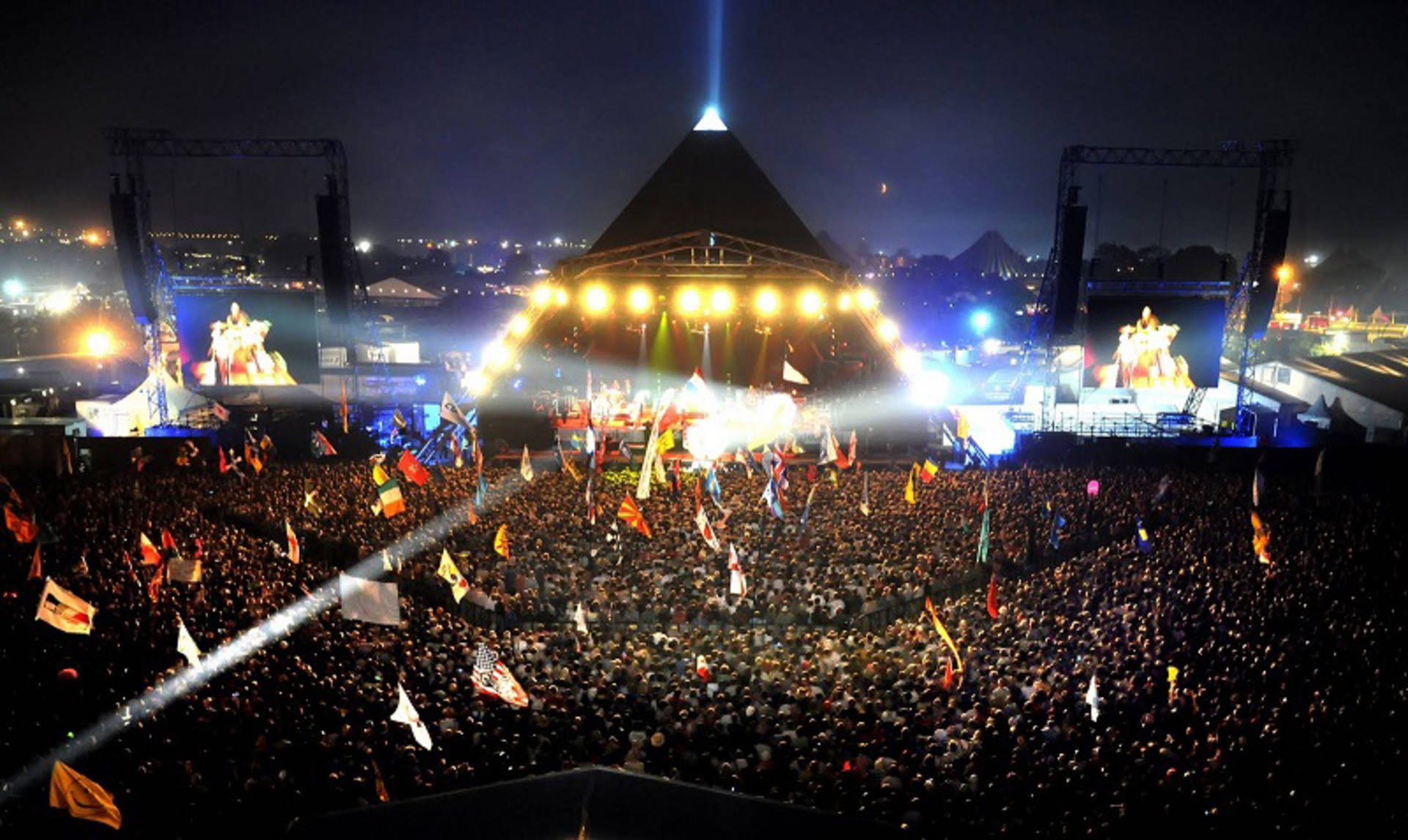 Glastonbury Festival stage design · V&A