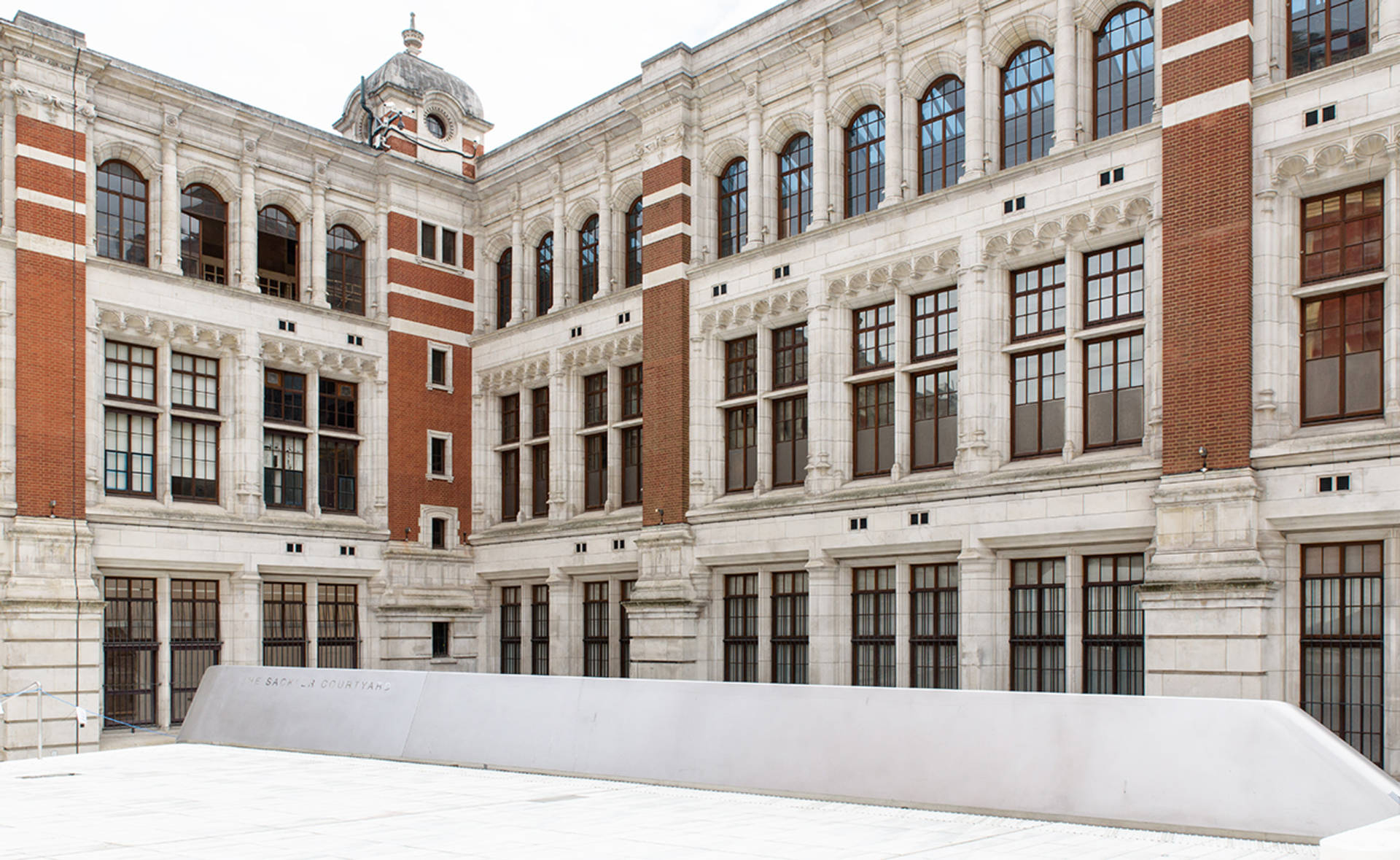V&A · V&A Trail: Architectural Wonders