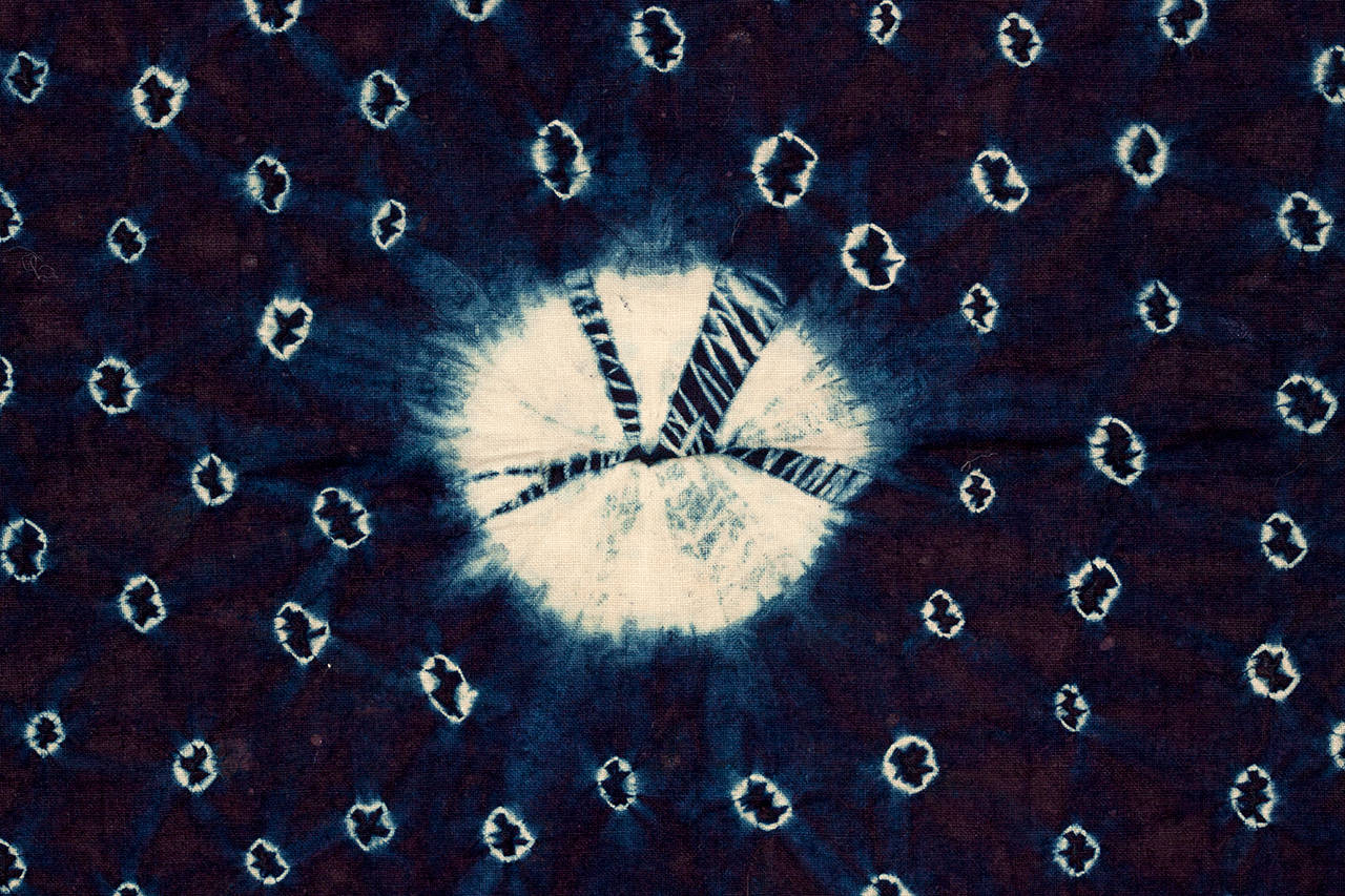 Àdìrẹ – 'tied and dyed' indigo textiles · V&A