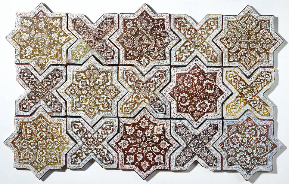 Design and make your own Islamic tile and printed pattern · V&A