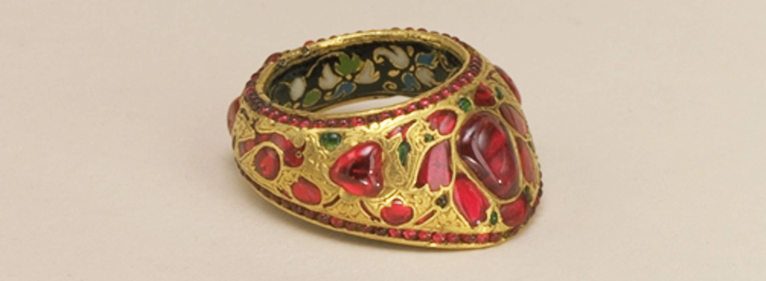 V&A · The Arts Of The Mughal Empire