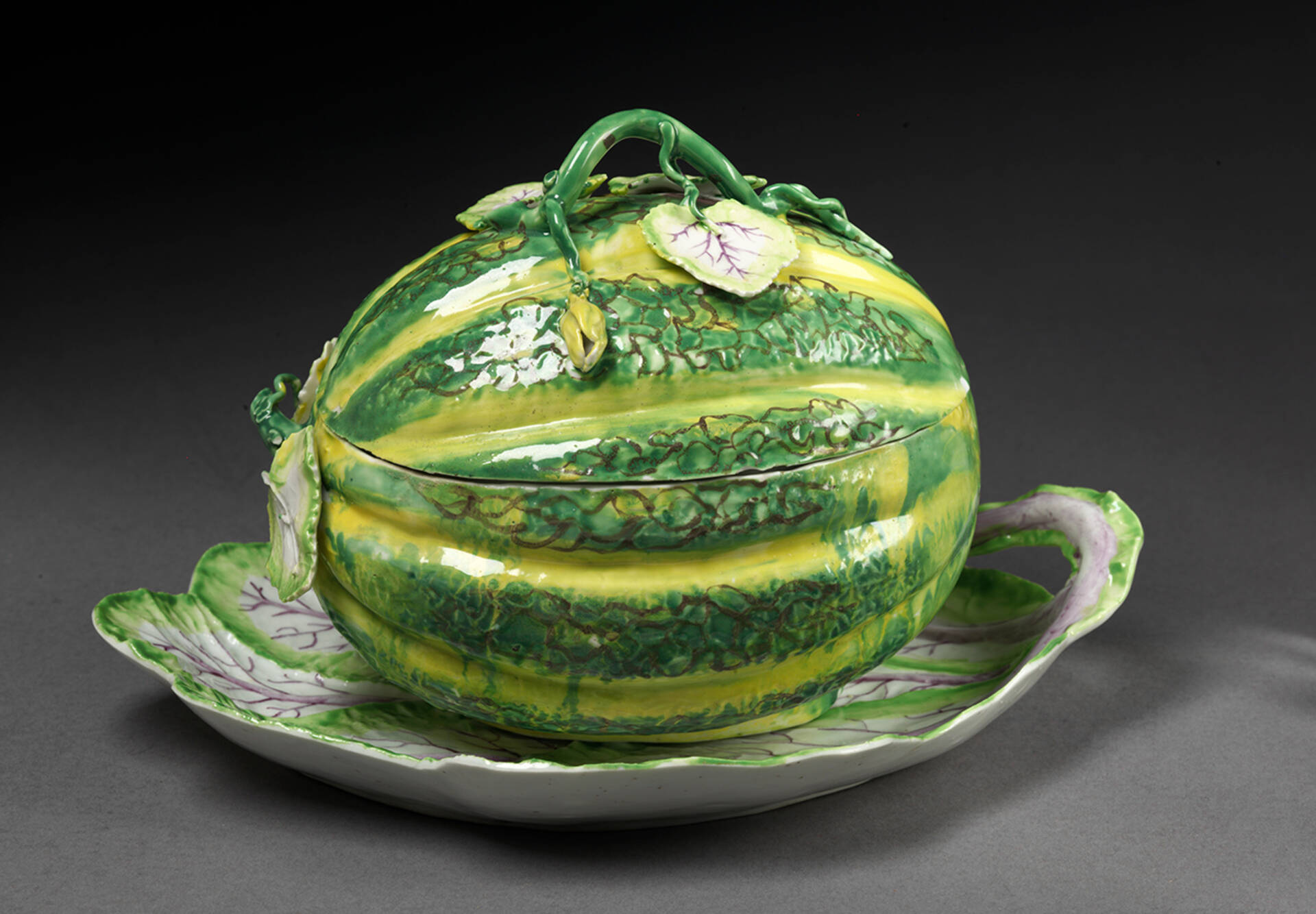 Fooling the eye: Trompe l'oeil ceramics · V&A