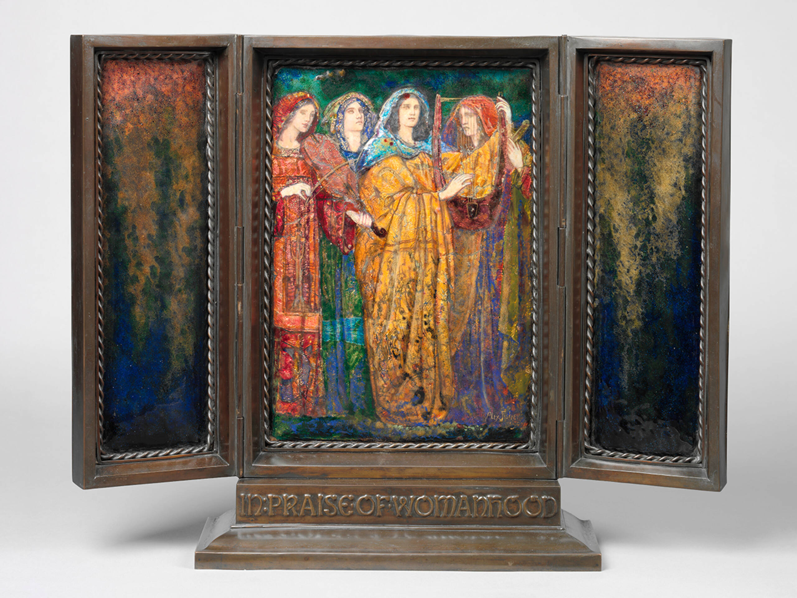 Arts and Crafts enamels · V&A