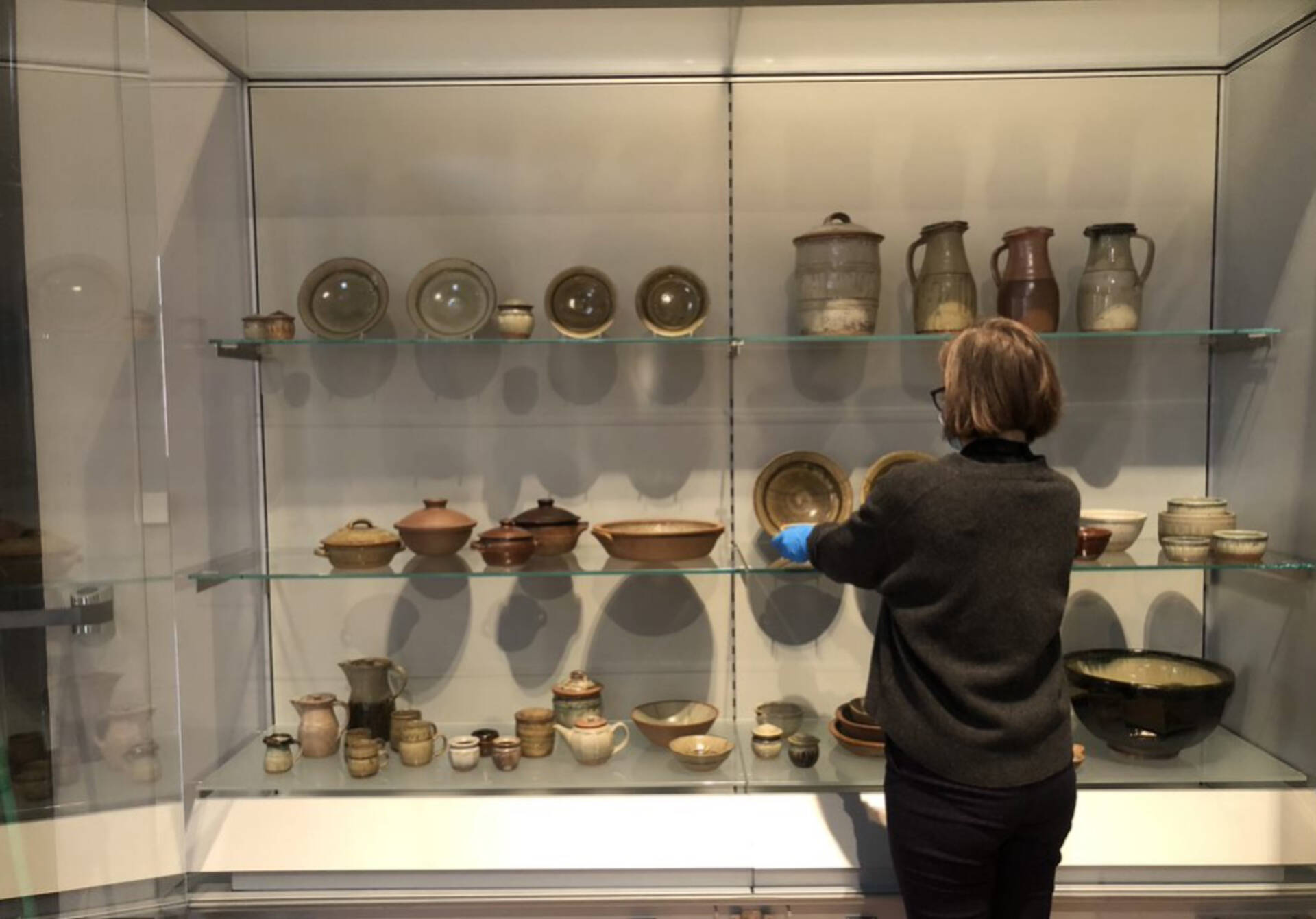 Richard Batterham: Studio Potter - Display · V&A