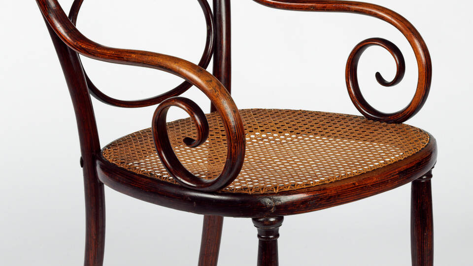 Thonet | Organisation | V&A Explore the Collections