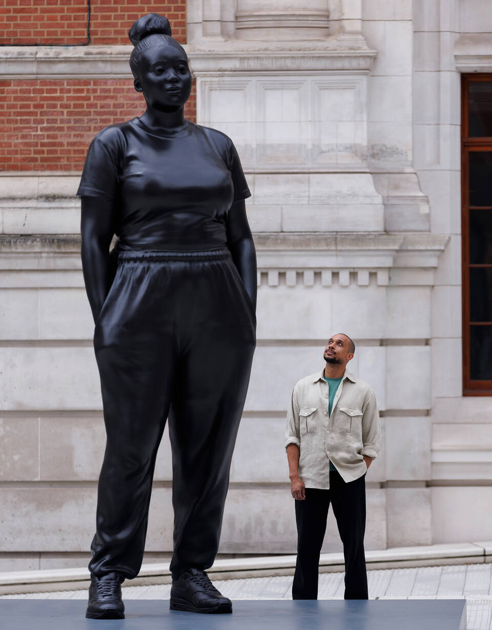 Thomas J Price at the V&A · V&A